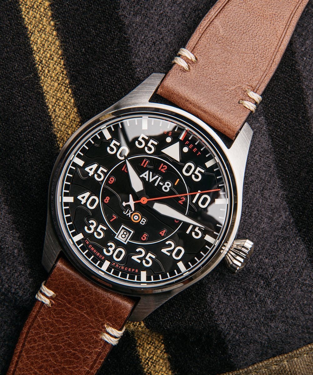 Montre AVI-8 Hawker Hurricane Clowes Automatic Marron AV-4097-01 ...